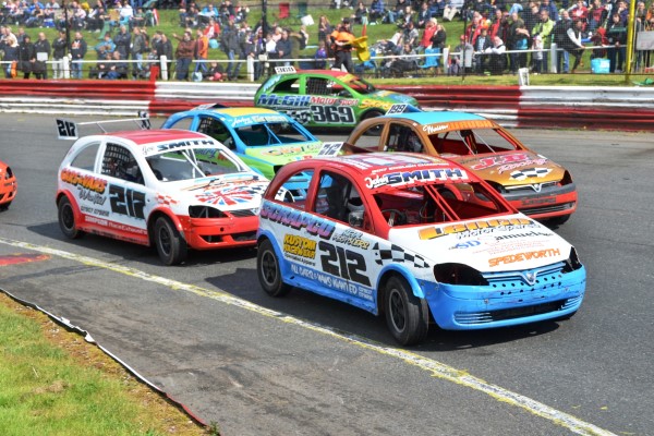 Incarace Motorsport Live, promoting Stock car, Banger and Hot Rod ...
